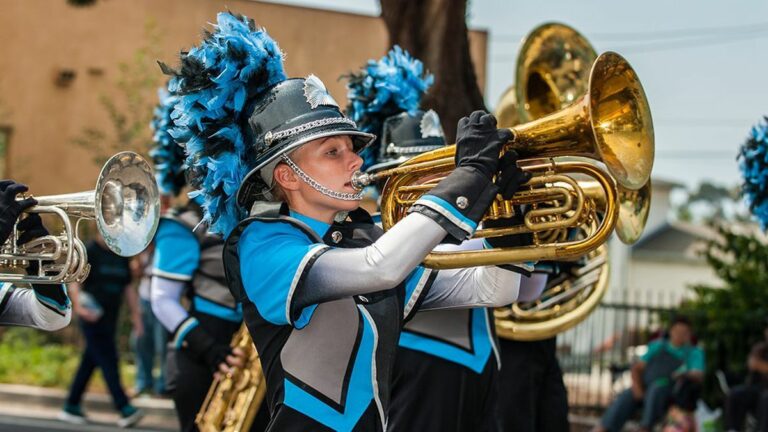 Best Marching Baritone Horns - Brass 'n Wind
