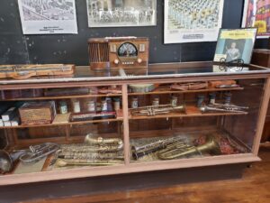 History and Types of Sousaphones From 1893 Until Today - Brass 'n Wind